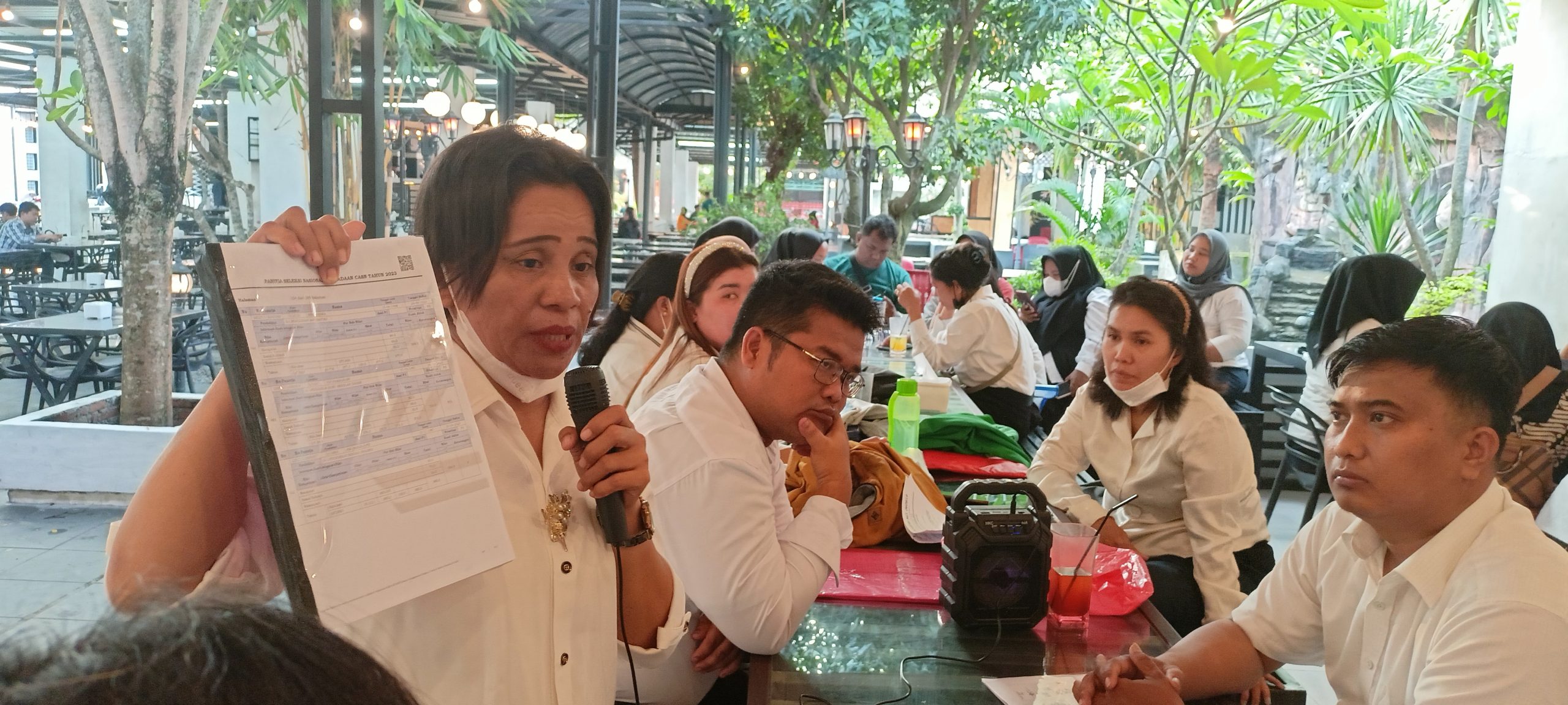 Nasib Ratusan Guru Honorer Status-P Hingga Kini Belum Jelas, Minta ...
